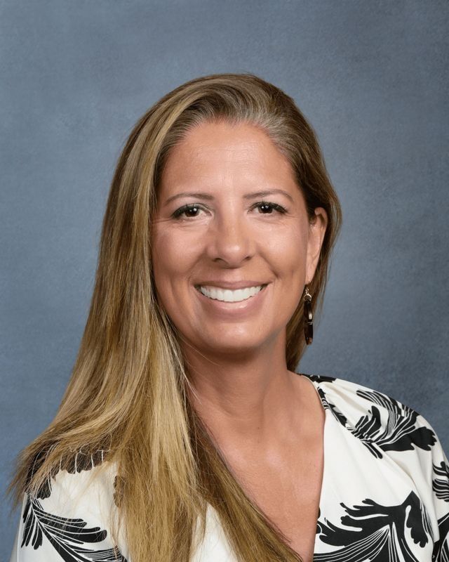 Faculty & Staff - St. Helen Catholic School